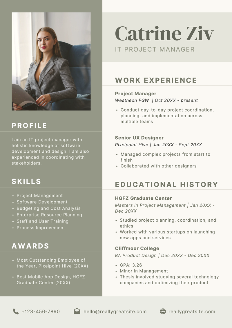 20 Best Free Canva Resume Templates (& How to Use Them)